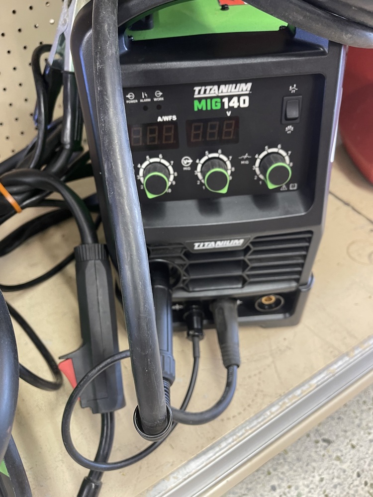 Titanium Mig 140 Welder | Wellston Pawn